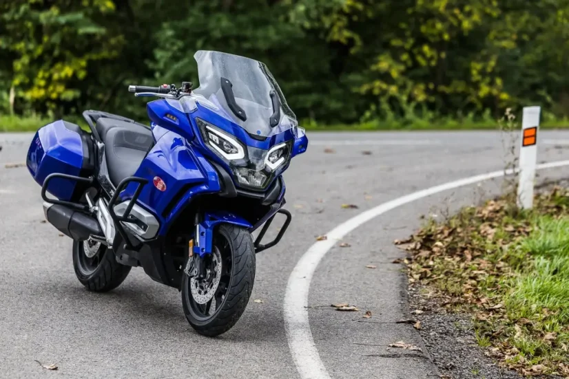 JD 750 by JAWA Touring :: JAWAPARTS.COM